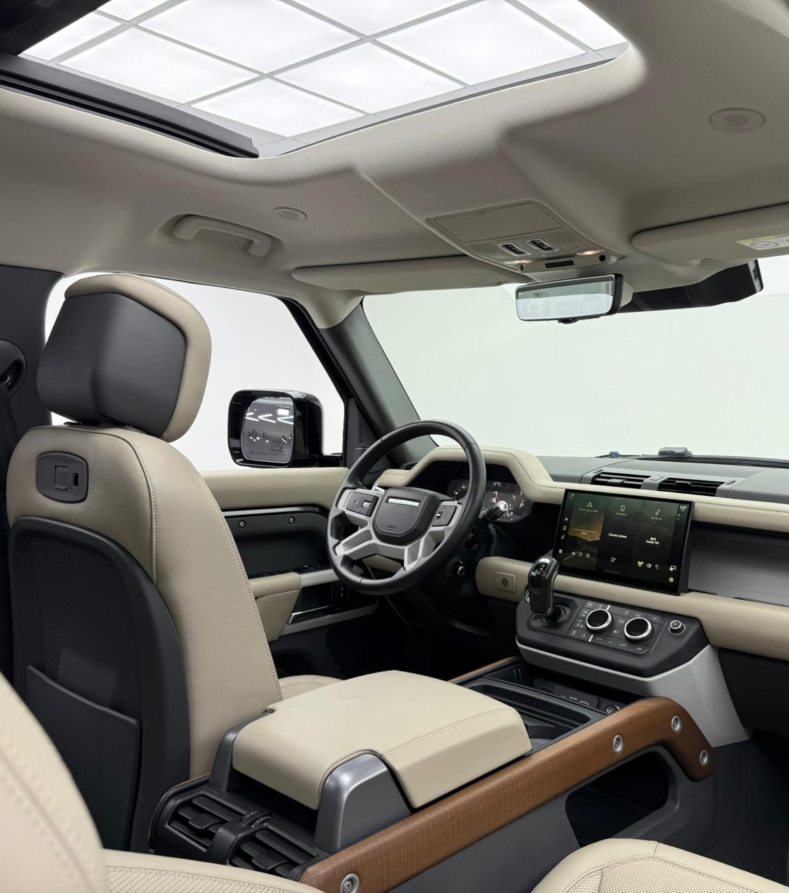 2022 Land Rover Defender 110 HSE P400, 2026 LR Warranty, Full LR ...